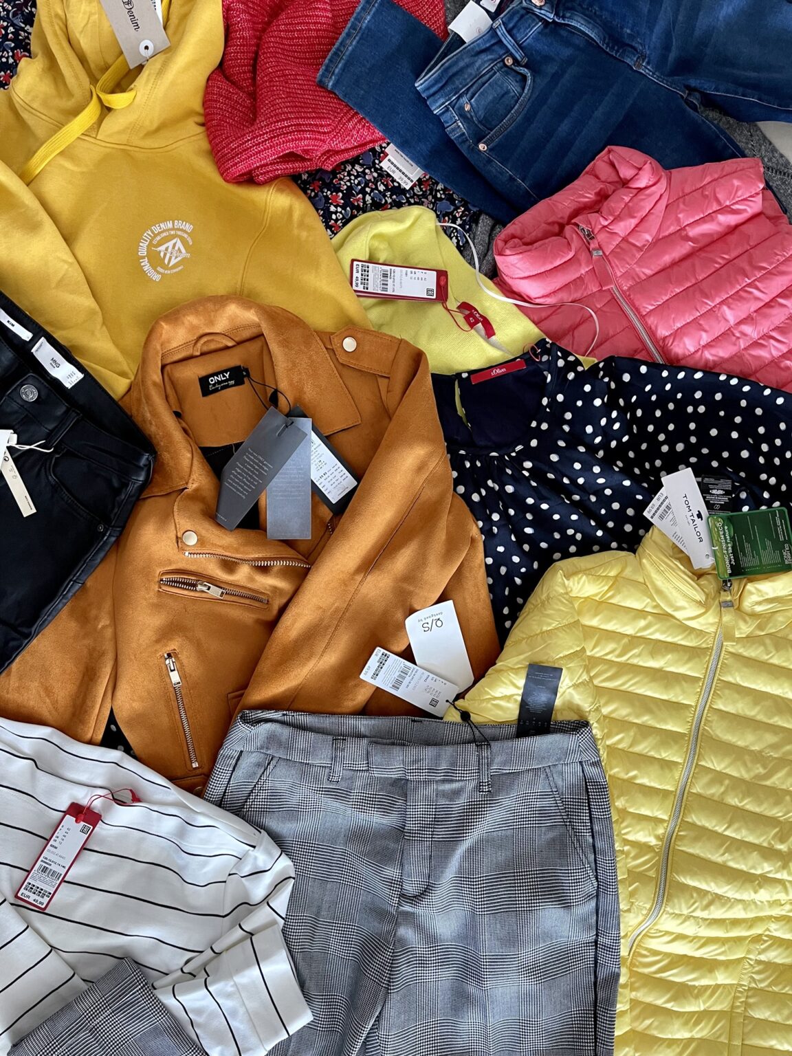 Hurtownia Odzieży Outletowej - Stocki Magazynowe - Nadwyżki Magazynowe ...